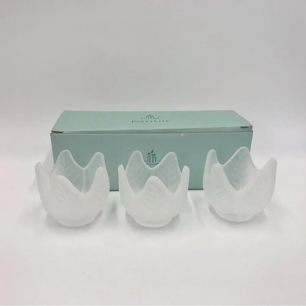 PartyLite | Accents | Partylite 3 Frosted Lotus Blossom Votive Candle ...